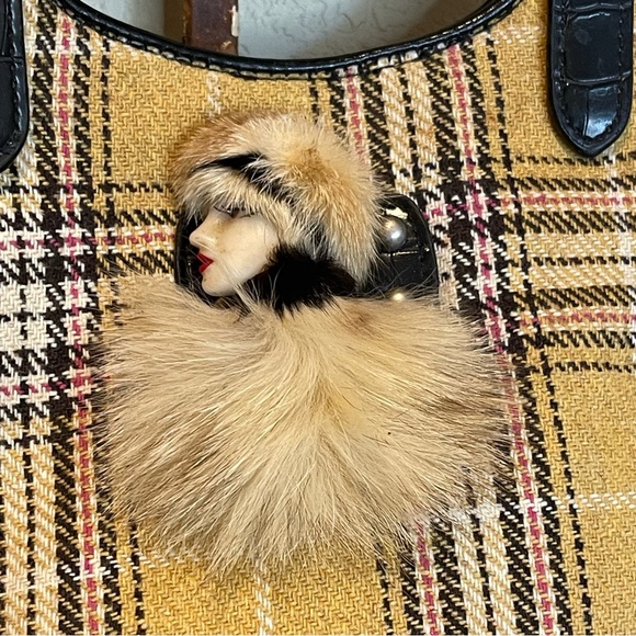 MaggiB | Bags | Nwt Vintage Maggi B Bucket Bag Plaid With Han Shin Fur ...